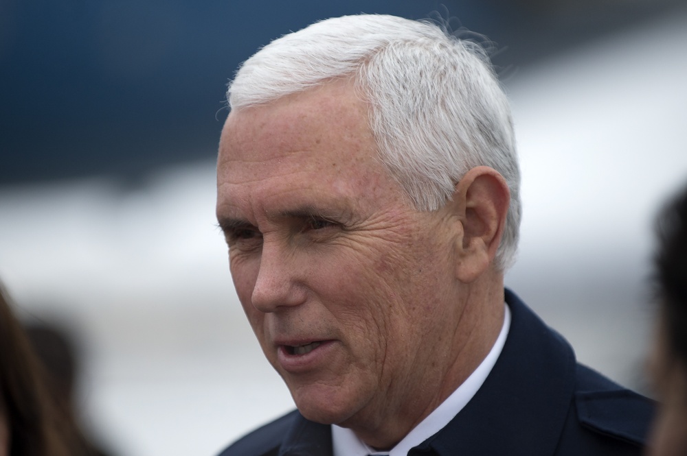 DVIDS - Images - VPOTUS visits JBER [Image 3 of 12]