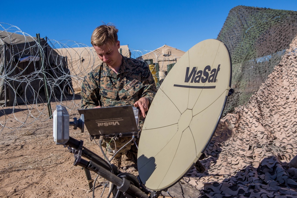 DVIDS - Images - U.S. Service Members Deploy for Border Support [Image ...