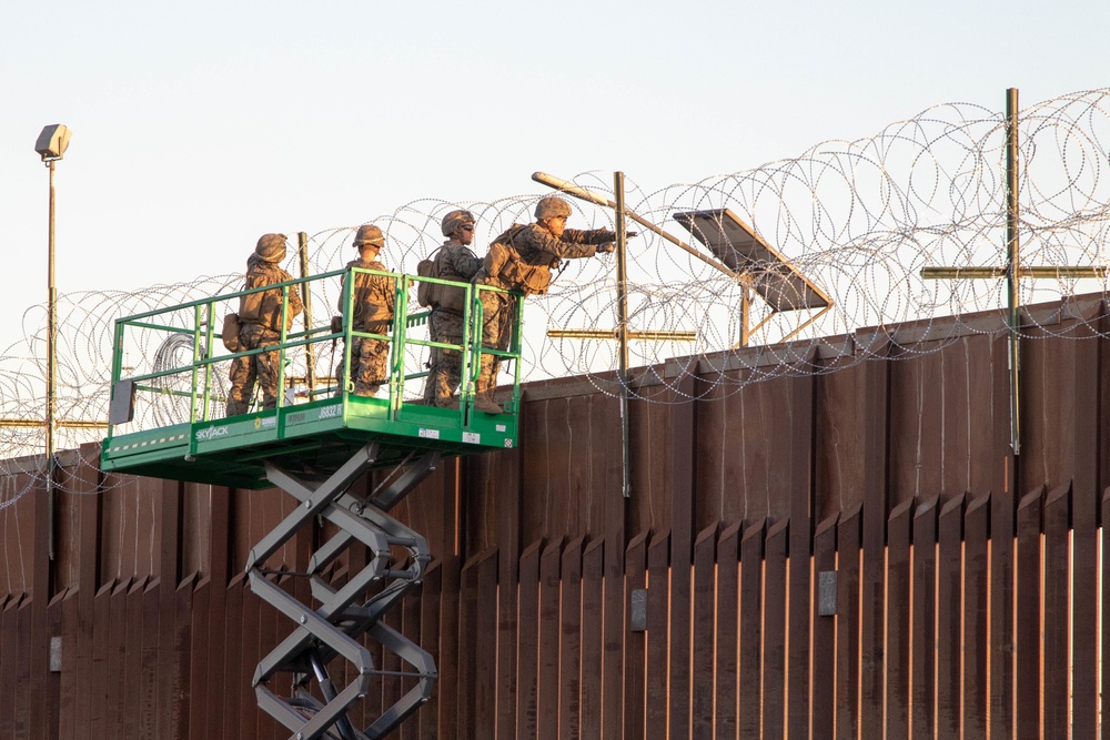 DVIDS - Images - U.S. Marines strengthen California-Mexico border at ...