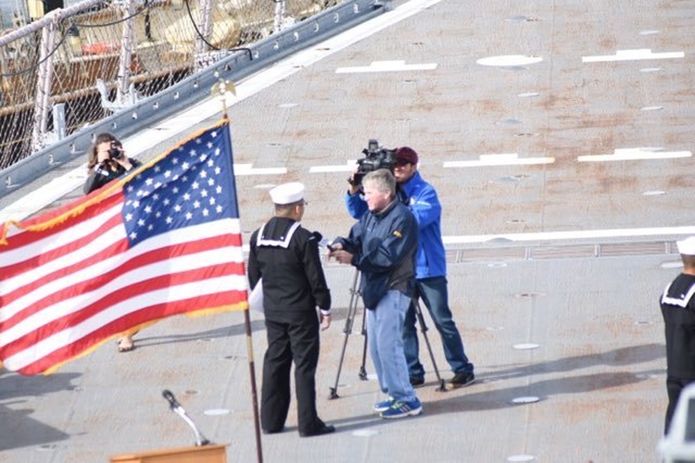 DVIDS - Images - Naval Museum hosts a naturalization ceremony [Image 6 ...