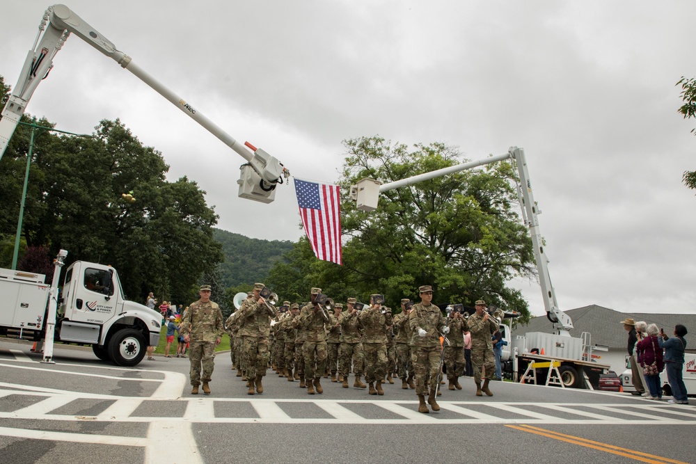 DVIDS - Images - Class of 2022 March Back [Image 16 of 21]