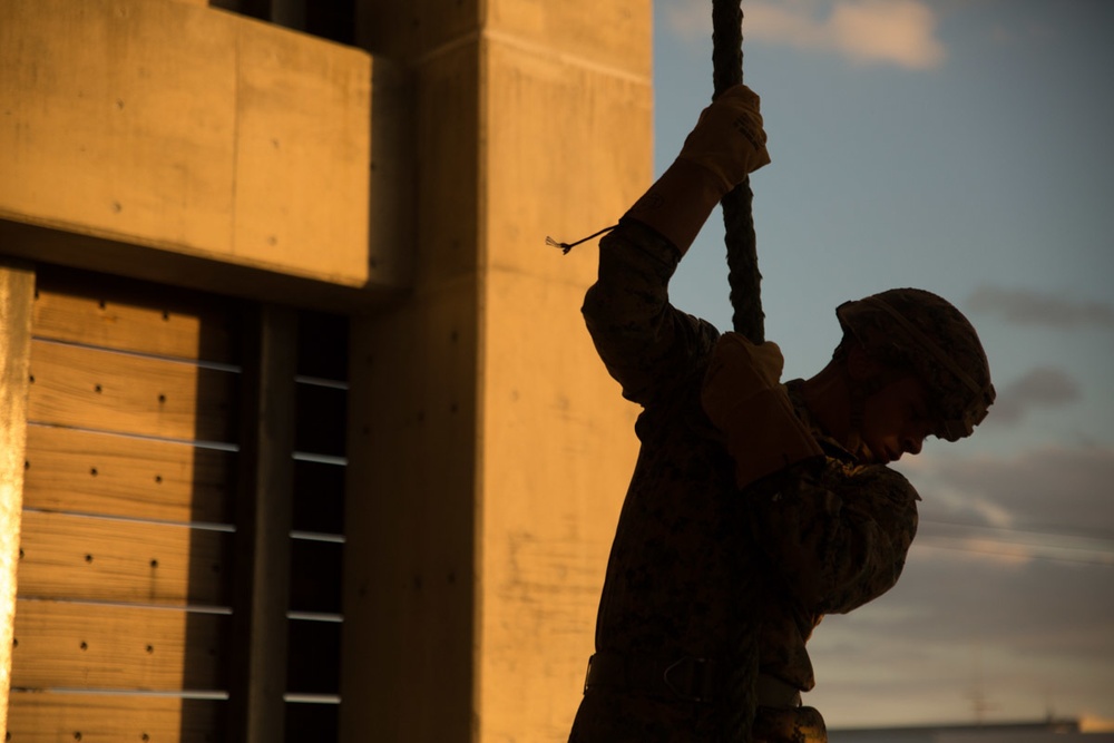 DVIDS - Images - Weapons Company Marines refine fast rope fundamentals ...