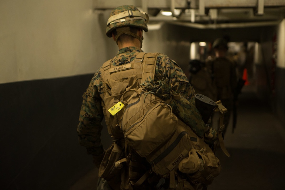 DVIDS - Images - Echo Battery Marines rehearse loading, unloading ...