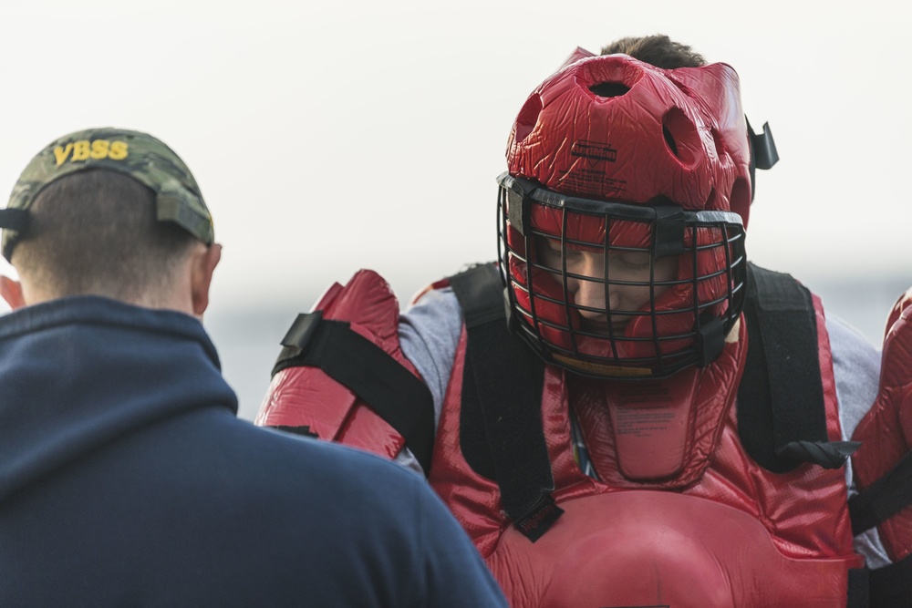DVIDS - Images - Sailors aboard USS Ashland (LSD 48) participate in ...