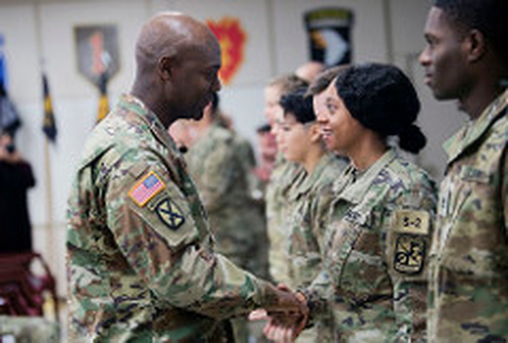 DVIDS - News - Army leadership mentors ROTC cadets at Jackson event