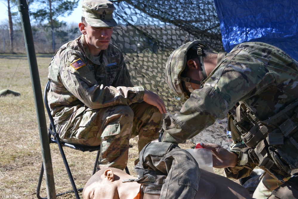 DVIDS - Images - Expert Infantryman Badge Testing [Image 4 of 9]