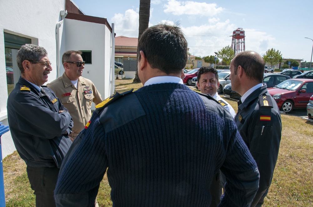 DVIDS - Images - U.S. and Spanish Chiefs Celebrate U.S. Chief's ...