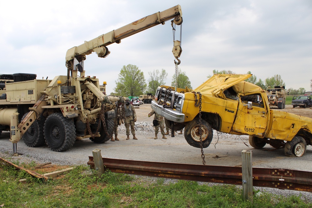 DVIDS - Images - Engineers clear obstacles during Exercise Guardian ...