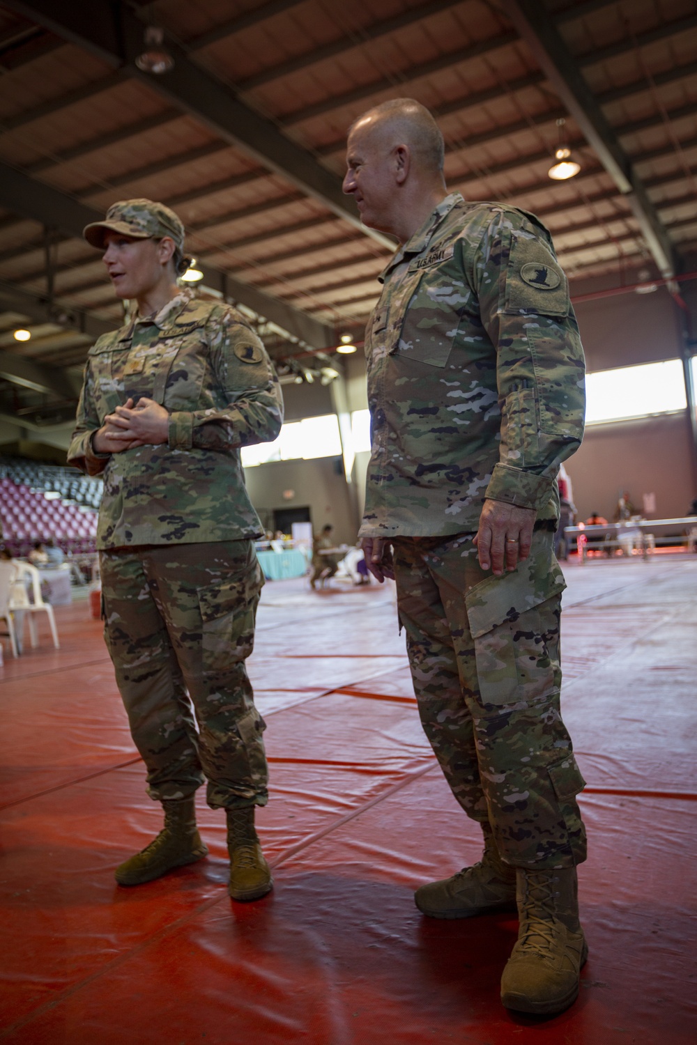 DVIDS - Images - Distinguished Visitors visit service members ...