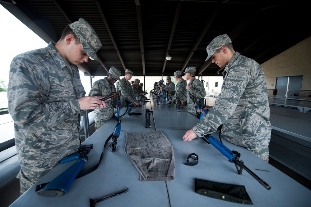 Dvids Images 331trs Weapon Familiarization Training Image 1 Of 24