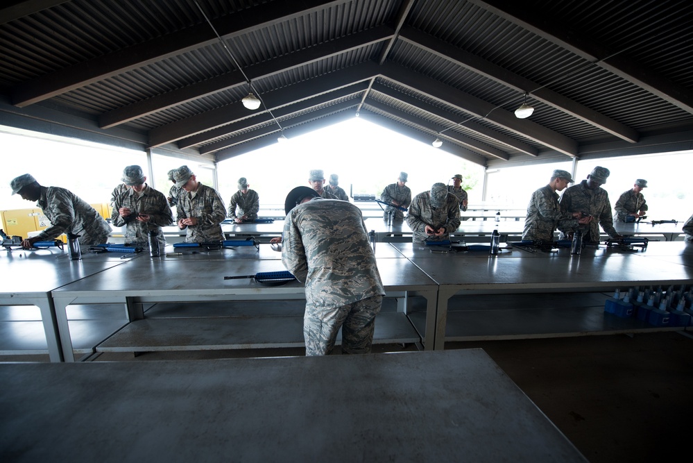 DVIDS - Images - 331TRS: Weapon Familiarization Training [Image 5 of 24]