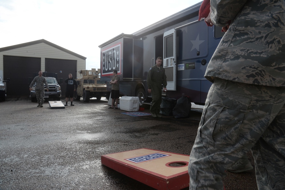 DVIDS - News - USO visits field-deployed Airmen