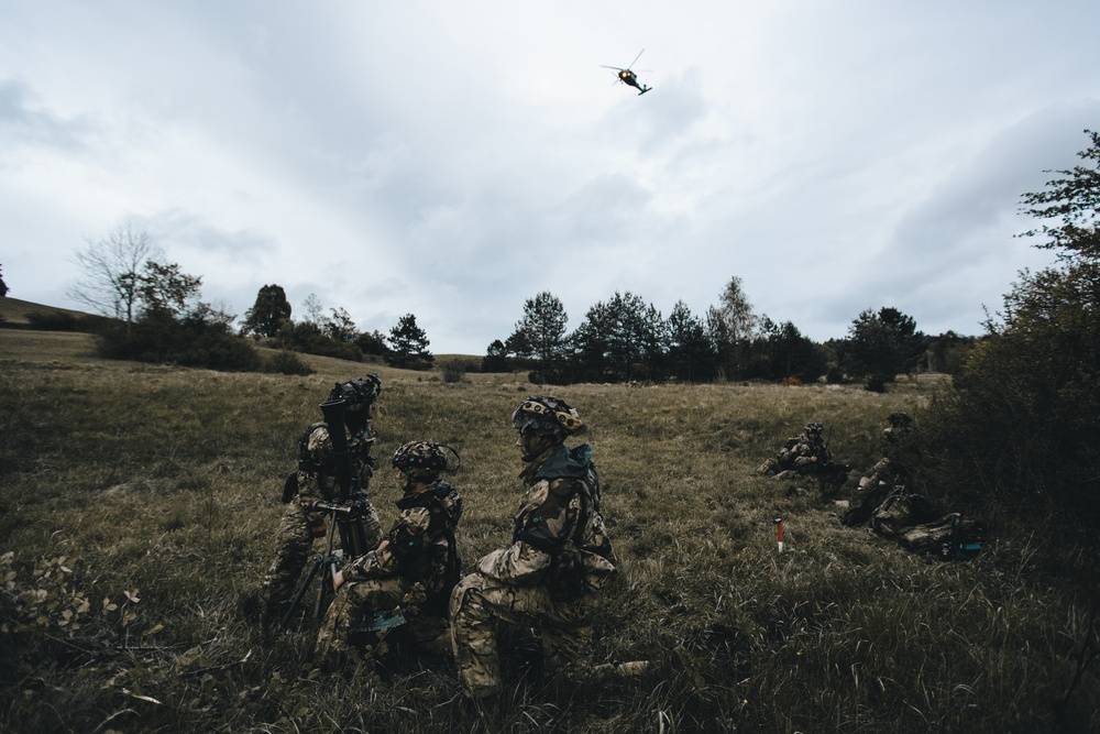 DVIDS - Images - Paratroopers provide indirect fire support [Image 5 of 6]