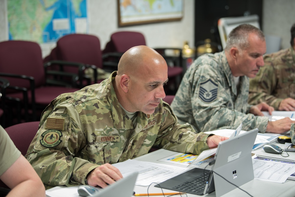 DVIDS - News - Maintenance University educates Airmen from four states