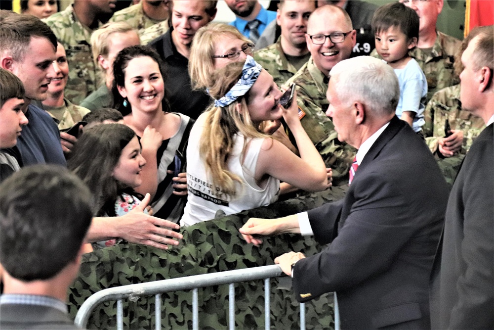 DVIDS - Images - Vice President Mike Pence visits Fort McCoy [Image 15 ...
