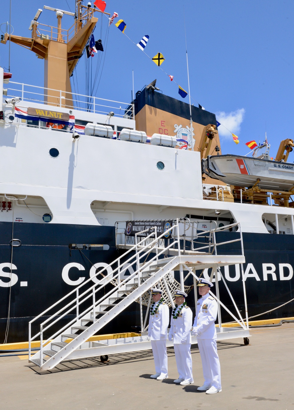 DVIDS - News - Coast Guard Cutter Walnut holds change of command ceremony