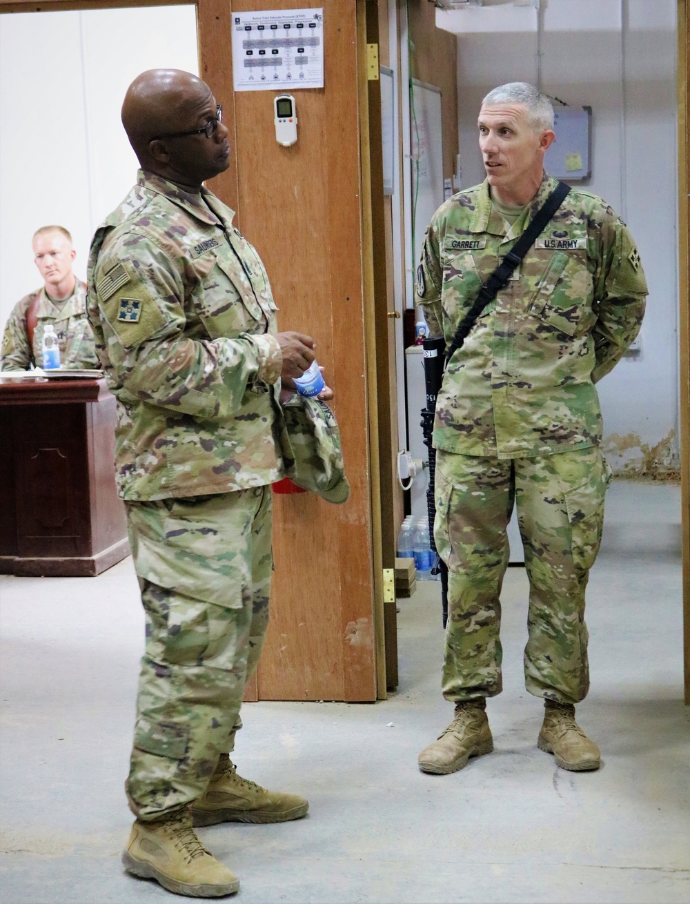 DVIDS - Images - 300th and 77th Sustainment Brigade Leaders Visit Task ...