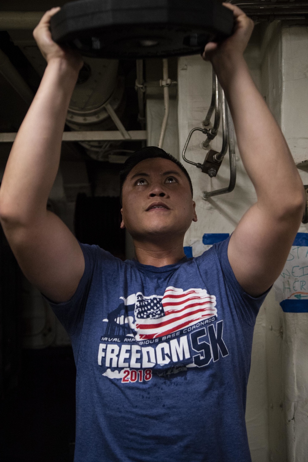 DVIDS - Images - USS Green Bay (LPD 20) 1776 Fitness Challenge [Image 2 ...