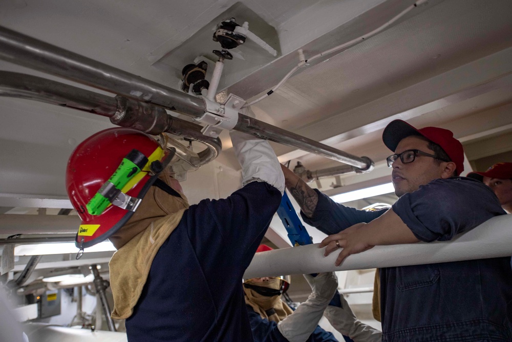 DVIDS - Images - USS McCampbell damage control training drill [Image 5 ...