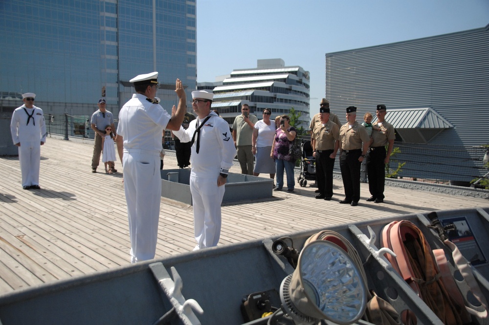 DVIDS - Images - Re-enlistment ceremony aboard a Battleship [Image 5 of 7]