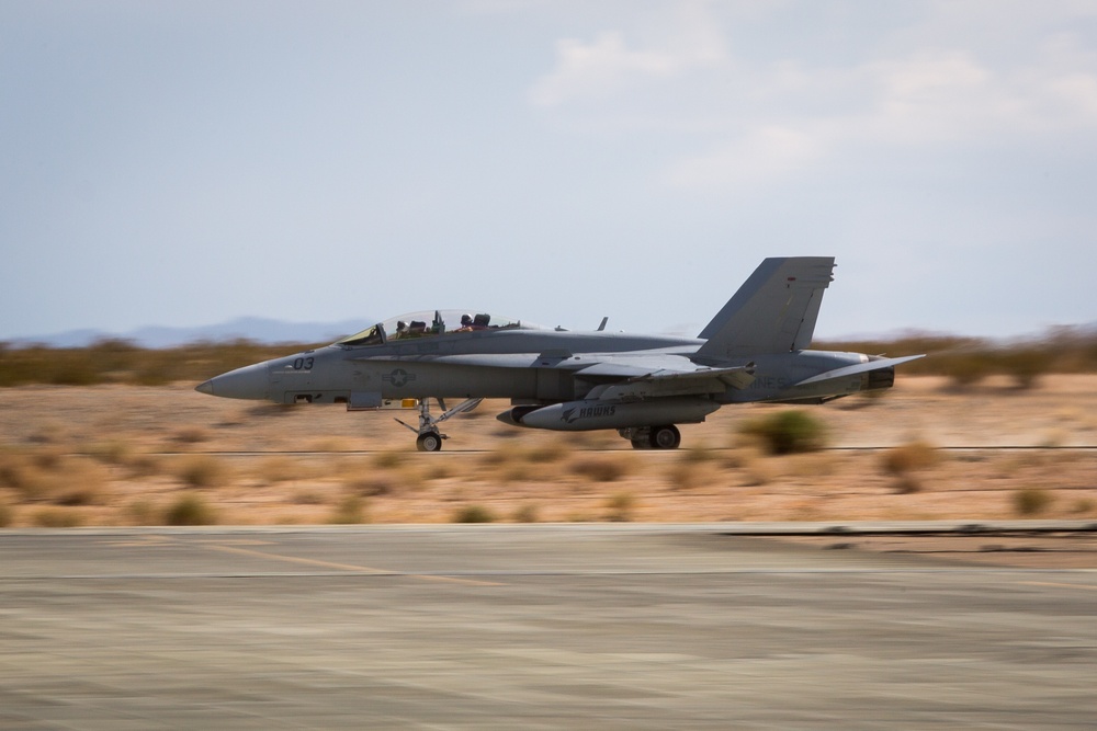 DVIDS - Images - VMFA(AW)-533 flight ops ITX 5-19 [Image 10 of 12]