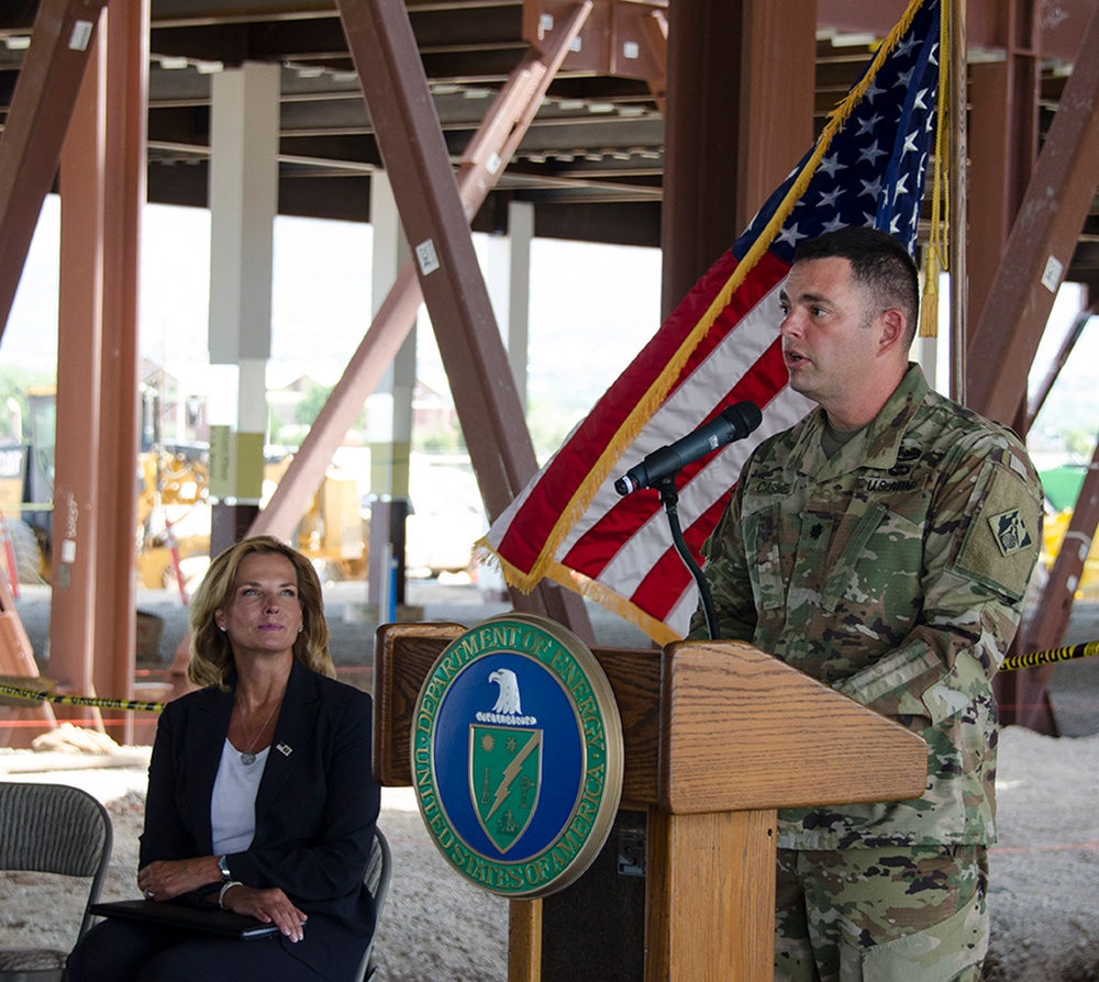 DVIDS - Images - NNSA Albuquerque Complex Topping Out Ceremony [Image 1 ...