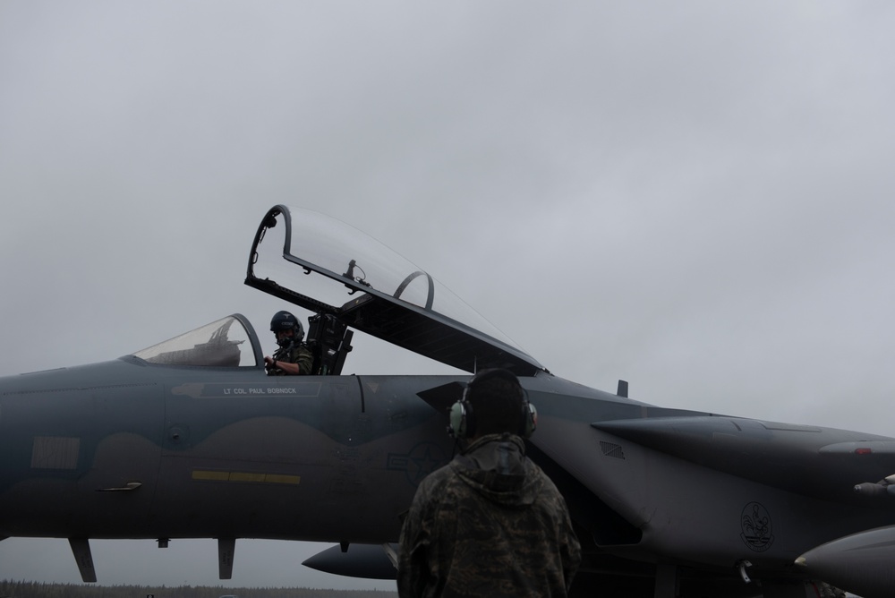 DVIDS - Images - 67th AMU launches 18th OG Eagles during Red Flag ...