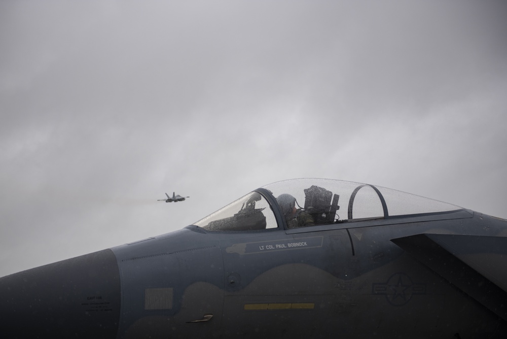DVIDS - Images - 67th AMU launches 18th OG Eagles during Red Flag ...
