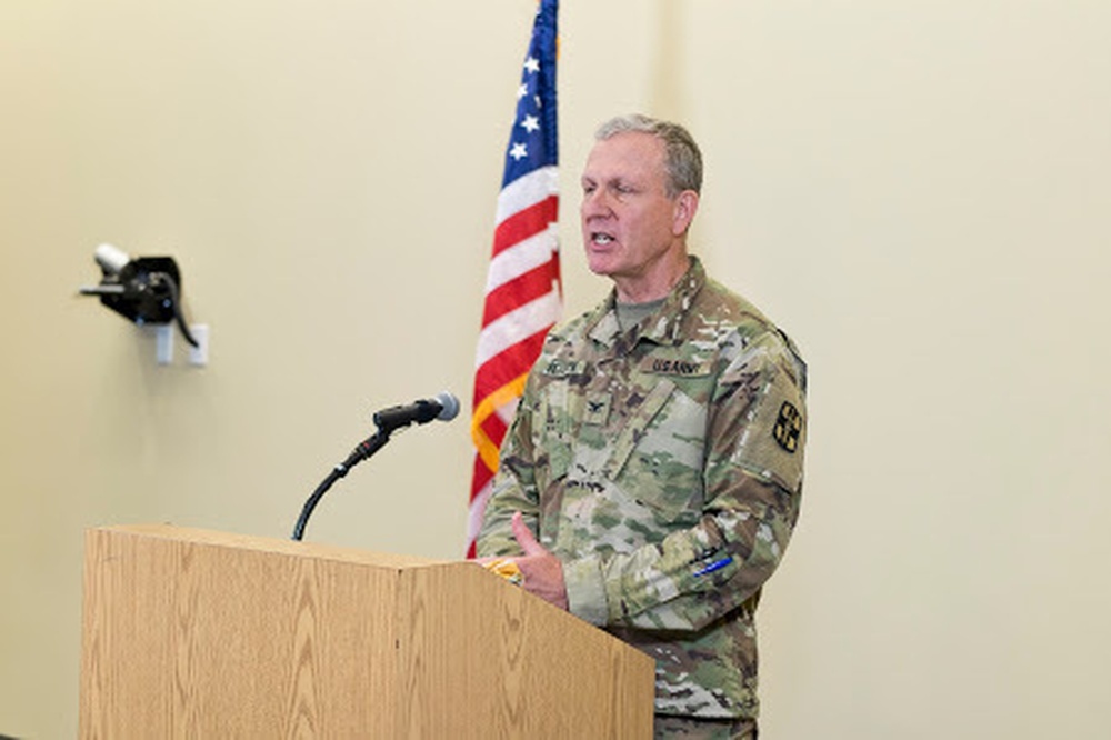 DVIDS - News - The 807th Medical Command (Deployment Support) exercises ...