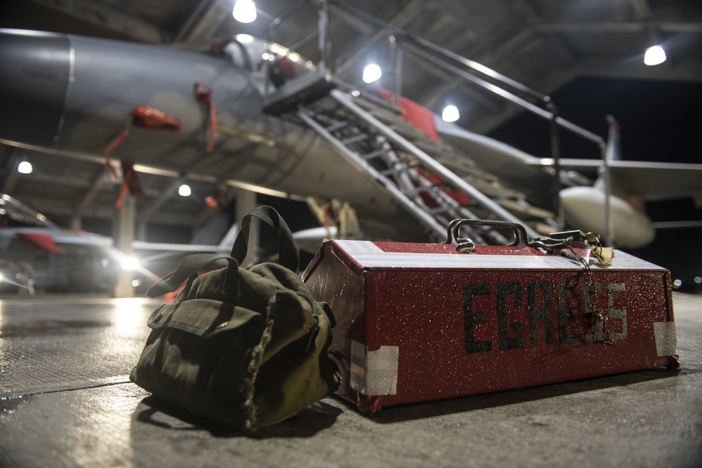 DVIDS - Images - 18th CMS keeps pilots ready for anything [Image 7 of 13]