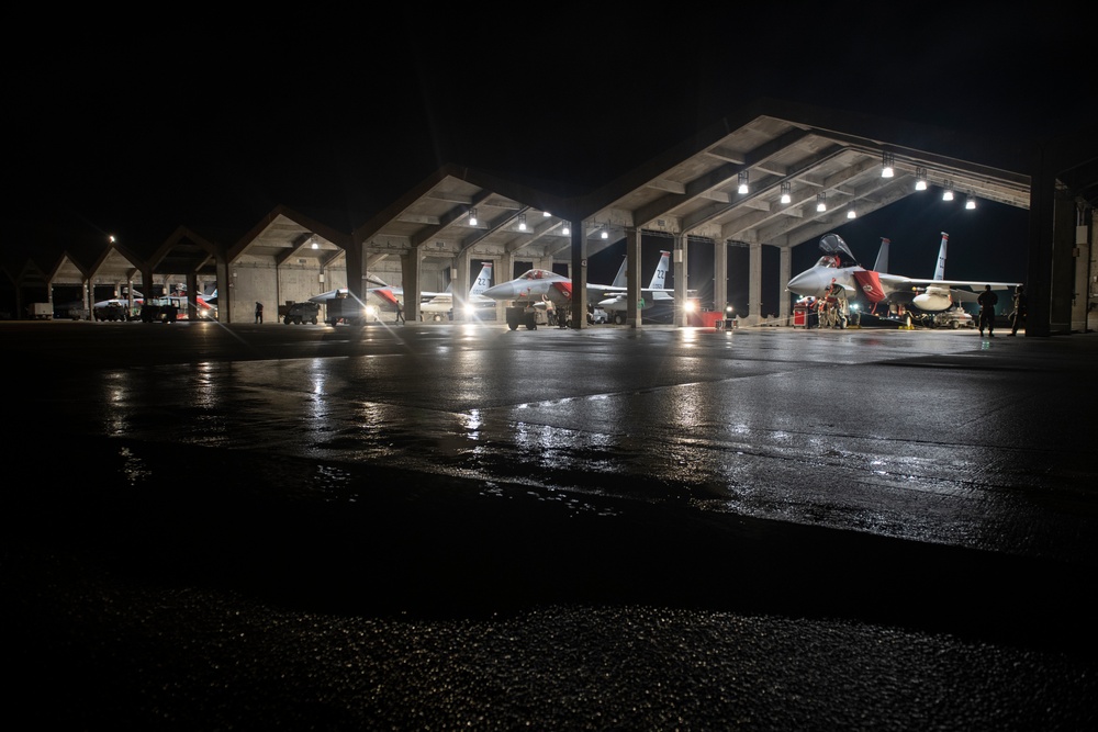 DVIDS - Images - 18th CMS keeps pilots ready for anything [Image 11 of 13]