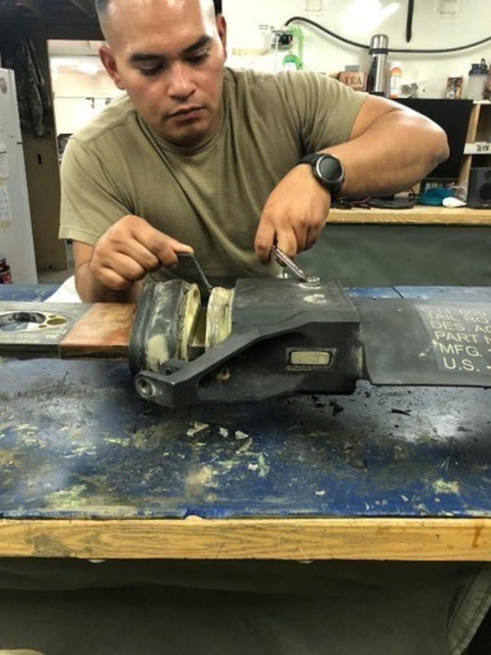 DVIDS - Images - Tail Rotor Paddle Assembly