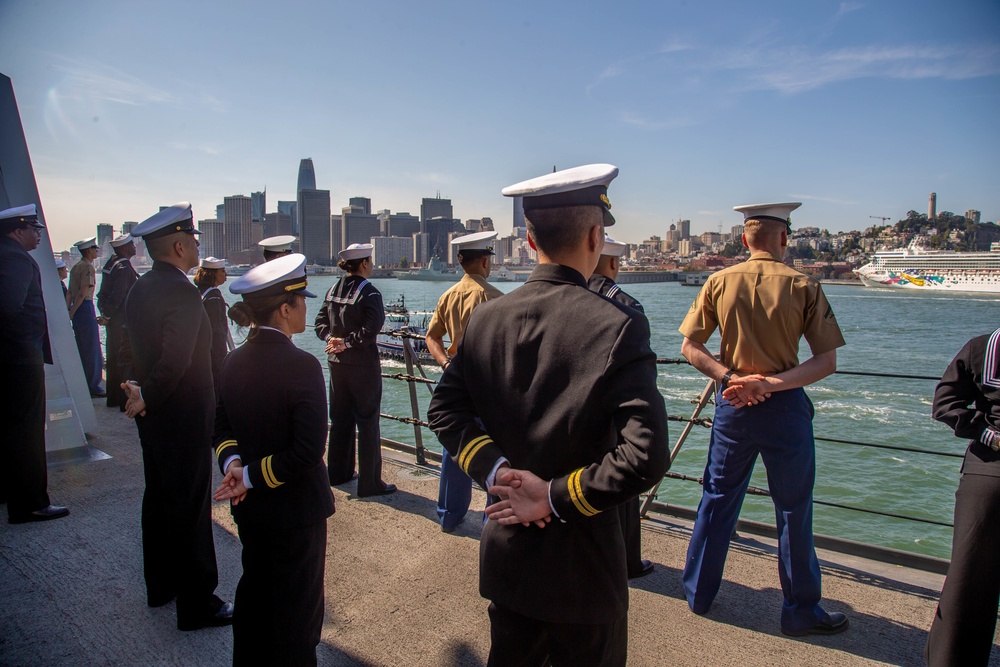 DVIDS - Images - SF Fleet Week 2019: Parade of Ships [Image 9 of 9]