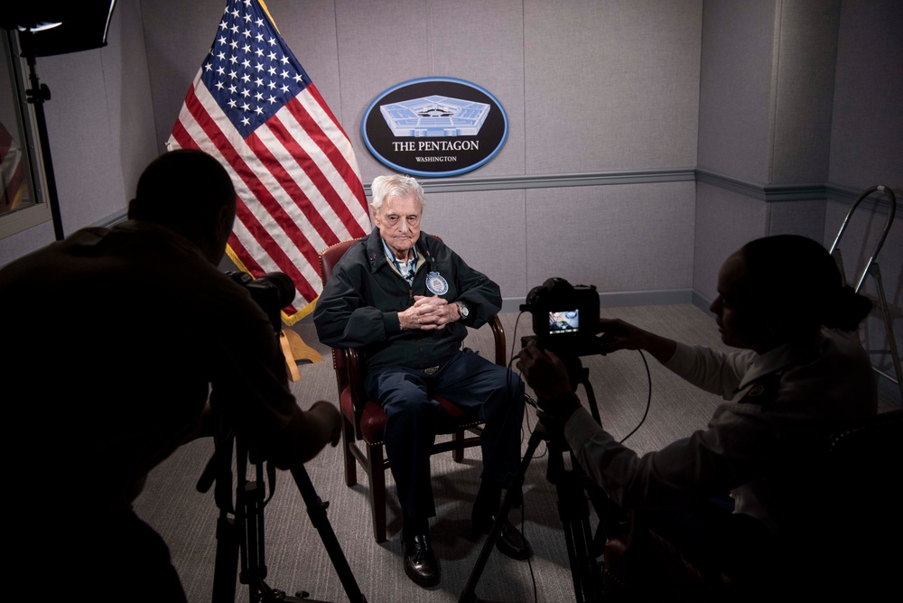 DVIDS - Images - WWII Veteran Jack Eaton is honored at the Pentagon ...