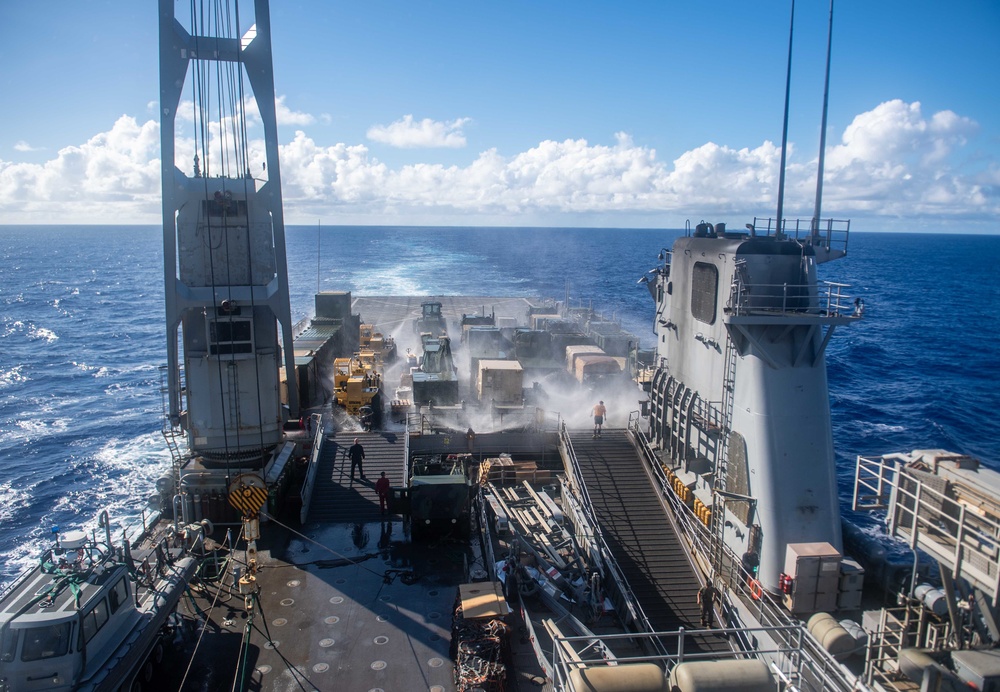 DVIDS - Images - USS Harpers Ferry Conducts Countermeasure Washdown ...