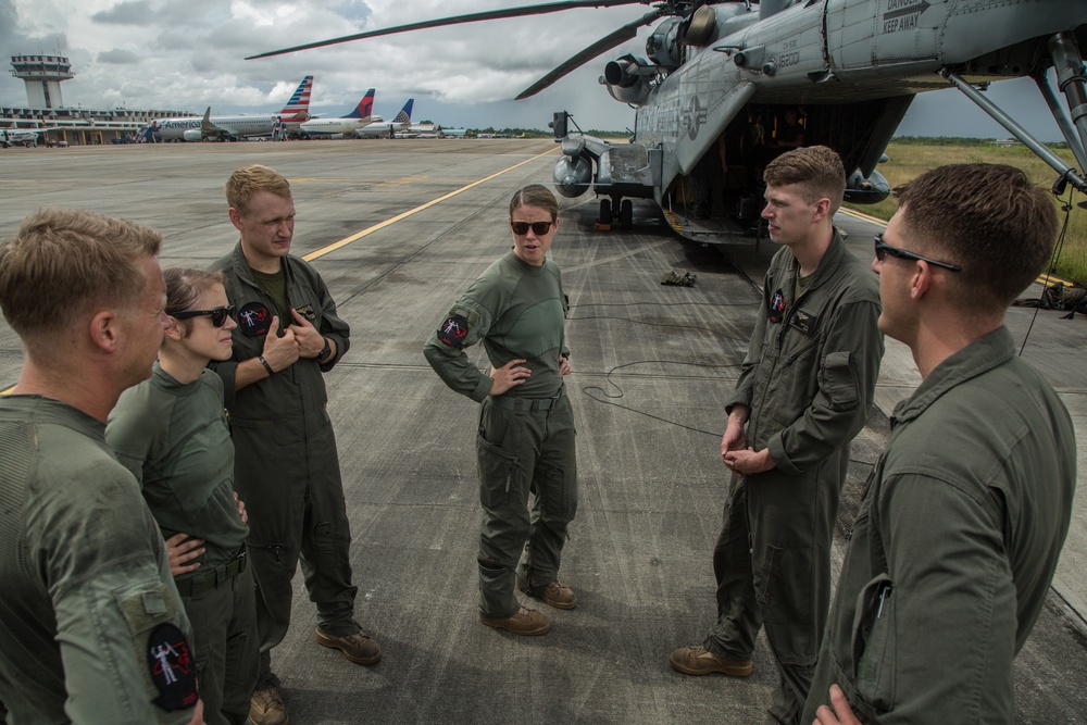 DVIDS - Images - US Marines conduct aerial refueling training in Belize ... DVIDS - Images - US Marines conduct aerial refueling training in Belize ...