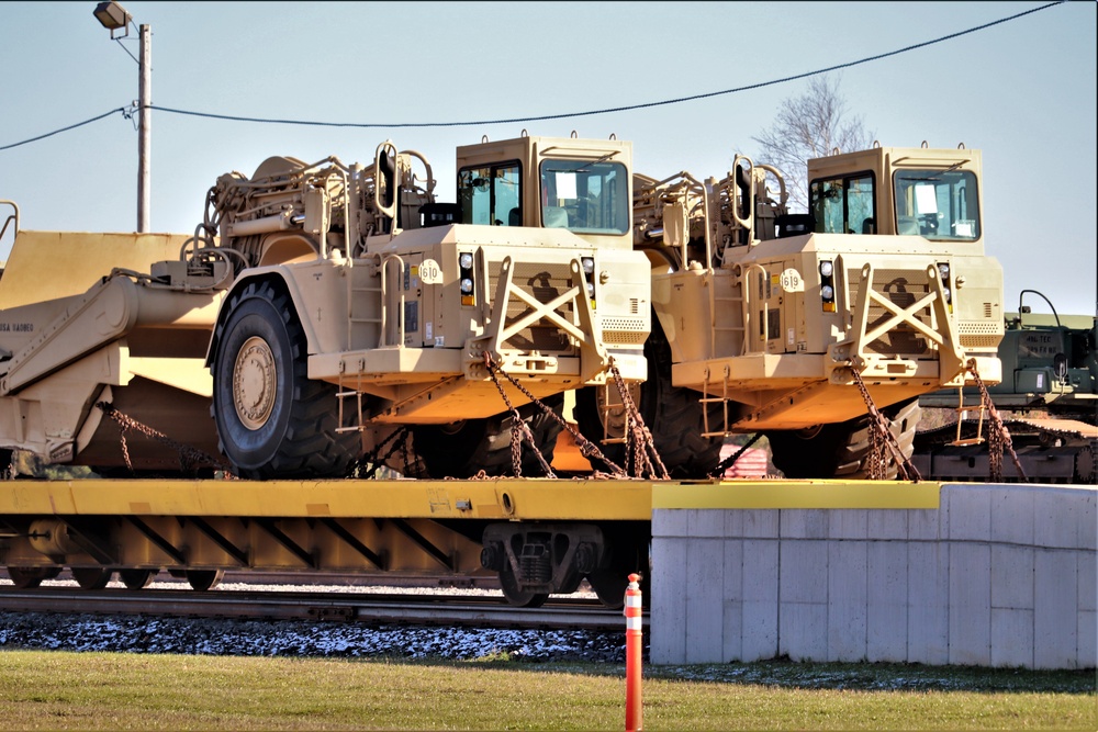 DVIDS - Images - Engineer unit's equipment, vehicles on railcars at ...