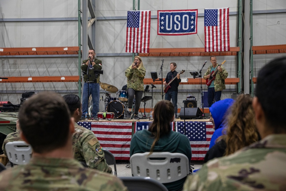 DVIDS - Images - AFCENT Band Visits Erbil Air Base [Image 3 of 7]