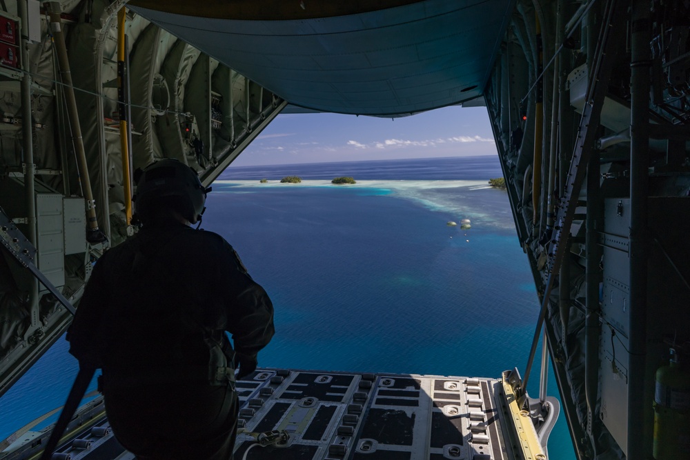 DVIDS - Images - Operation Christmas Drop [Image 9 of 9]