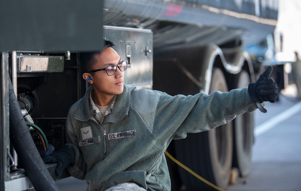 DVIDS - News - USAFWS uses crew swaps to enhance training