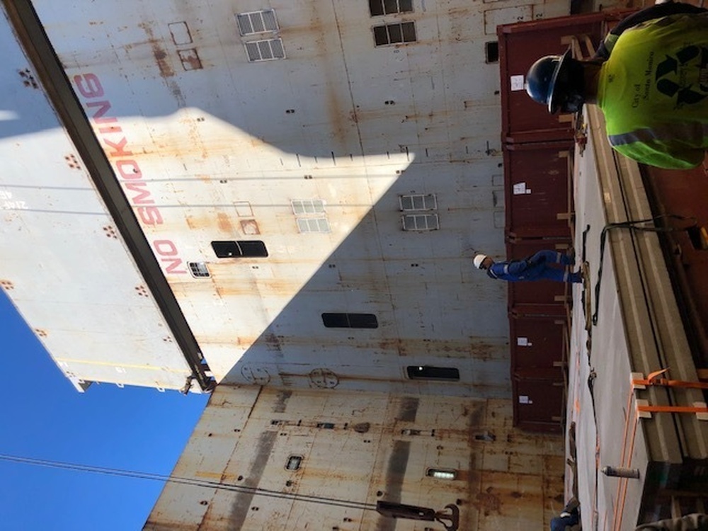 DVIDS - News - MSC Chartered Ship MV Ocean Giant Conducts Loadout ...
