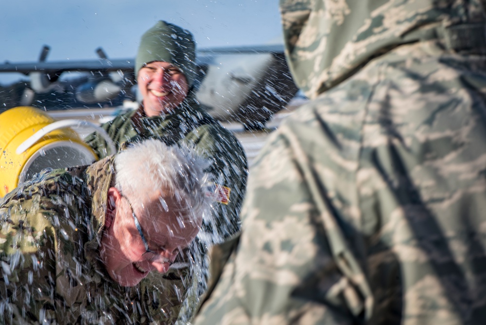 DVIDS - Images - Lt. Col. Pete Tesner has Final Flight with 179th ...