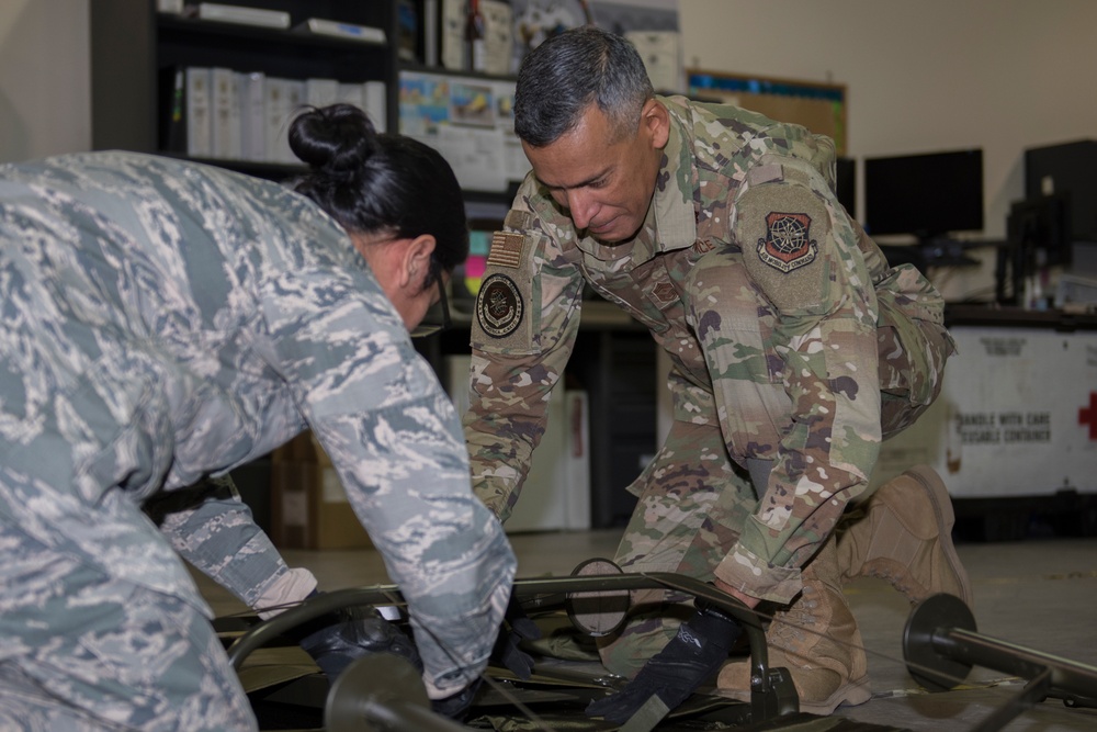 DVIDS - Images - AMC Command Chief visits Travis [Image 6 of 12]