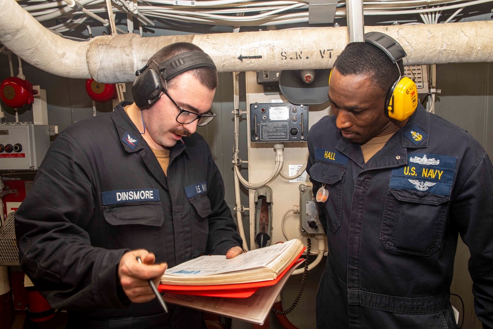 DVIDS - Images - Sailor verifies steps during engineering drill [Image ...