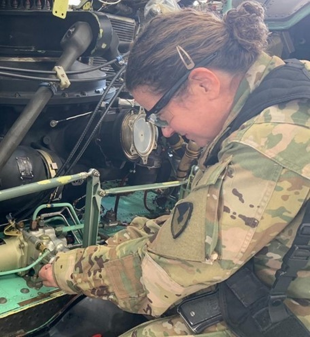 DVIDS - Images - AH-64E Apache Phase Maintenance Check [Image 1 of 3]