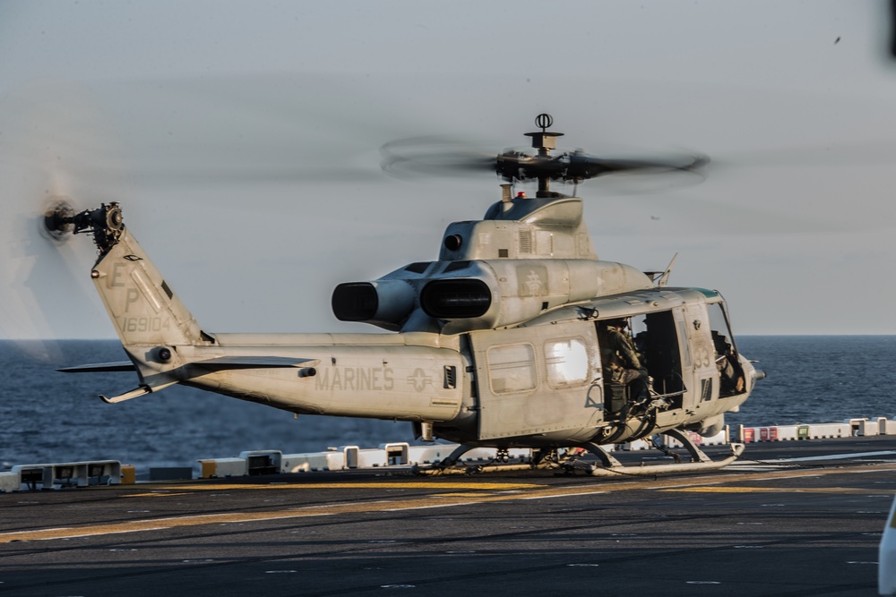 DVIDS - Images - Welcome Aboard: 31st MEU conducts VBSS training [Image ...