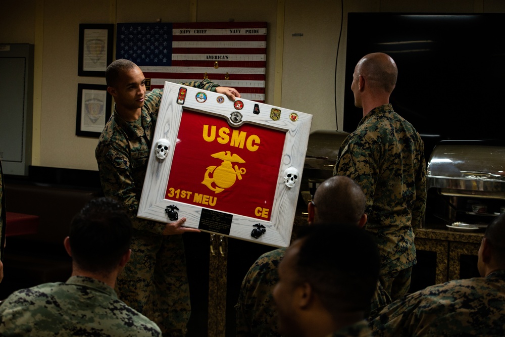 DVIDS - Images - 31st MEU Staff NCOs present a parting gift to MEU CO ...