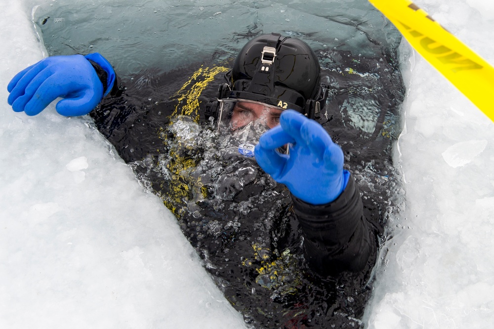 DVIDS - Images - UCT-1 Participates in Cold Response 2020 [Image 16 of 20]