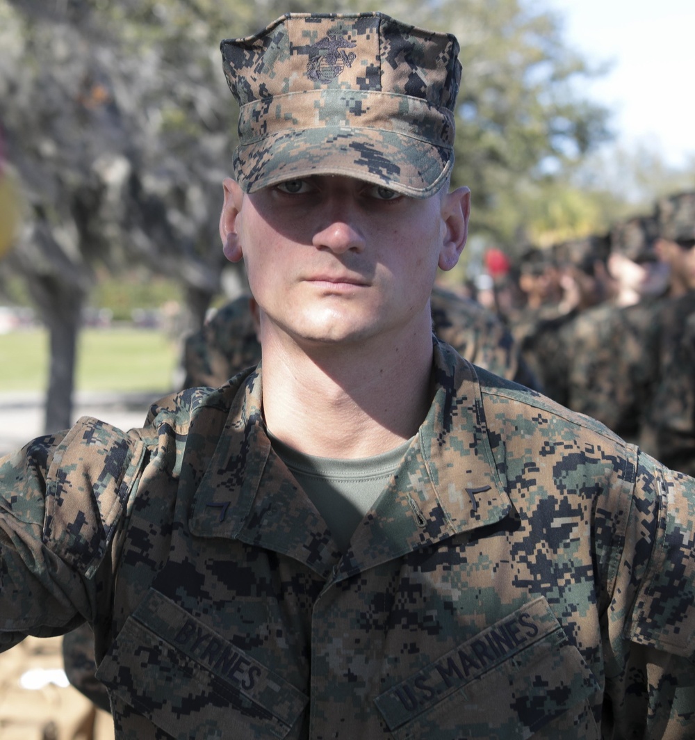 DVIDS - Images - Honor Graduates [Image 3 of 6]