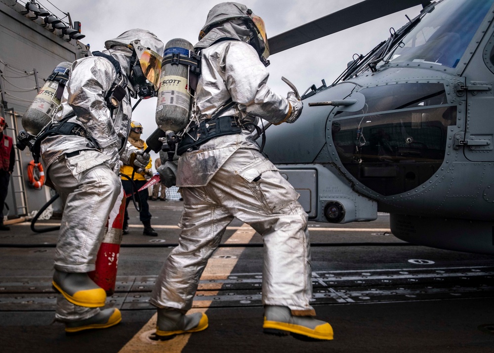 DVIDS - Images - Sailors conduct Flight Deck Firefighting Drill aboard ...